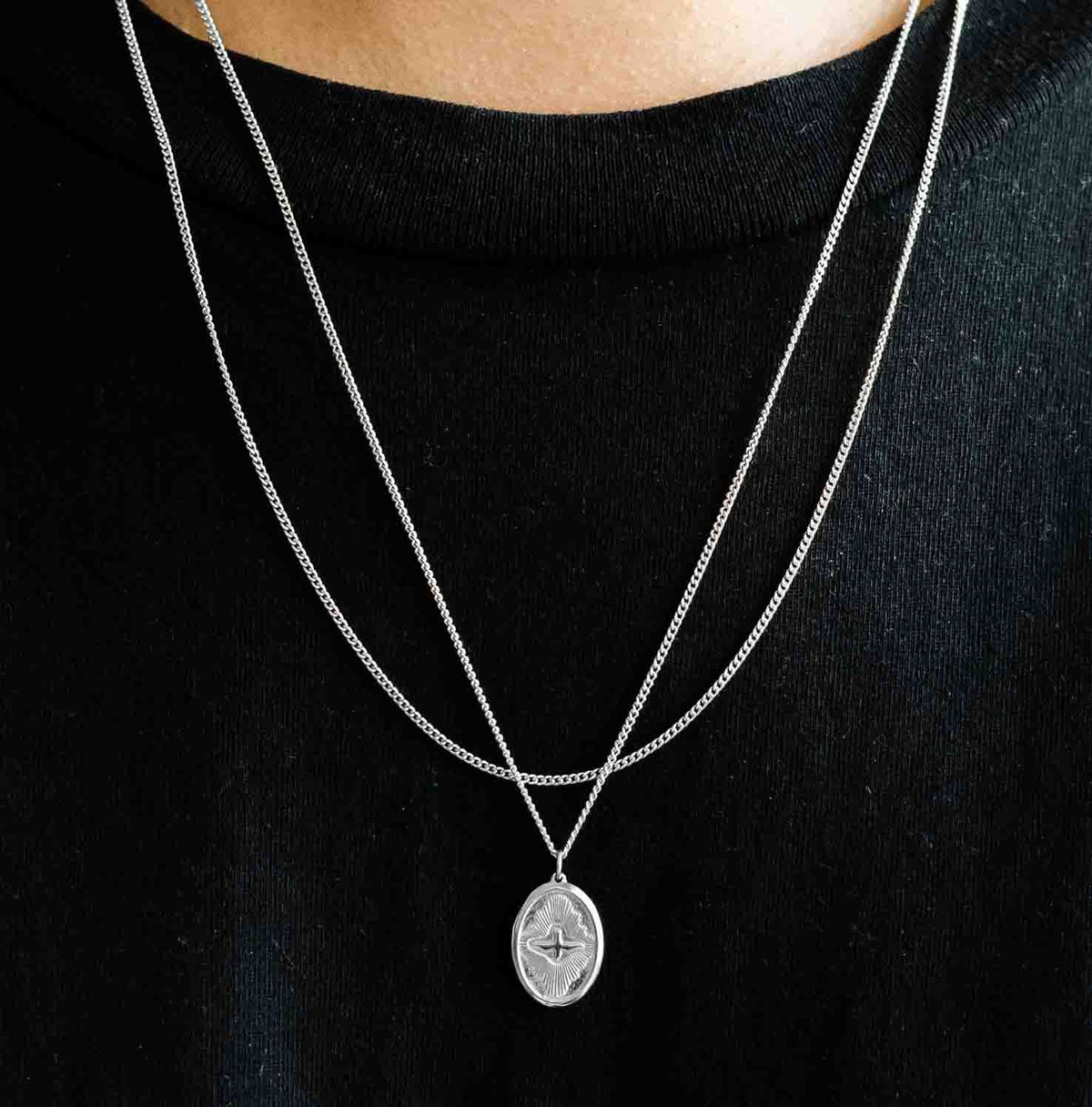 Does Wearing A Silver Chain Necklace Have Health Benefits? – Oliver Cabell