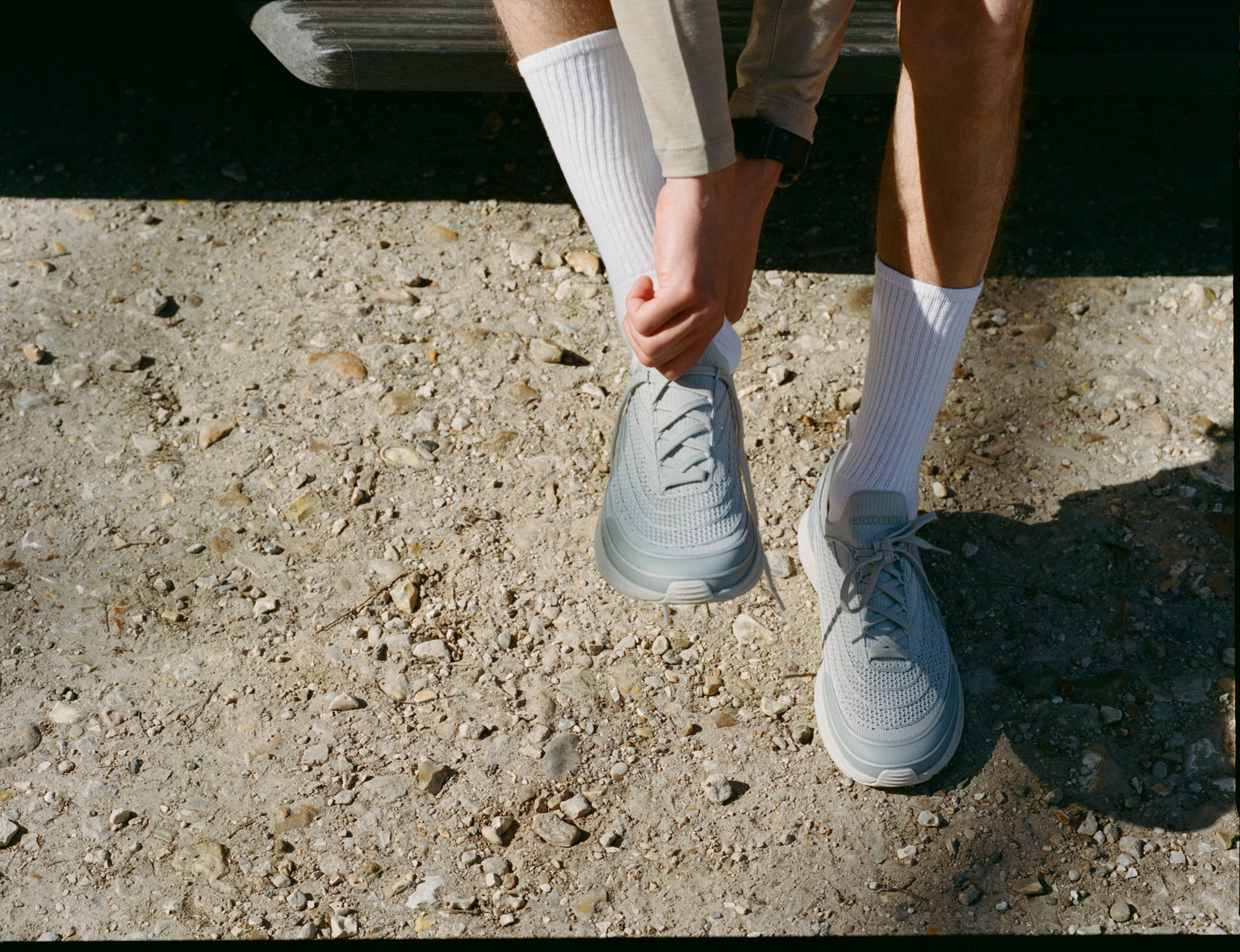 Wide Toe Box Sneakers (Stop Toe Squeezing & Foot Pain) – Oliver Cabell