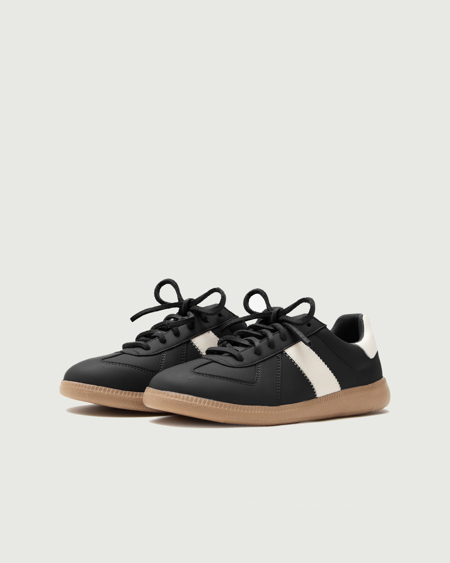 GAT | Navy – Oliver Cabell