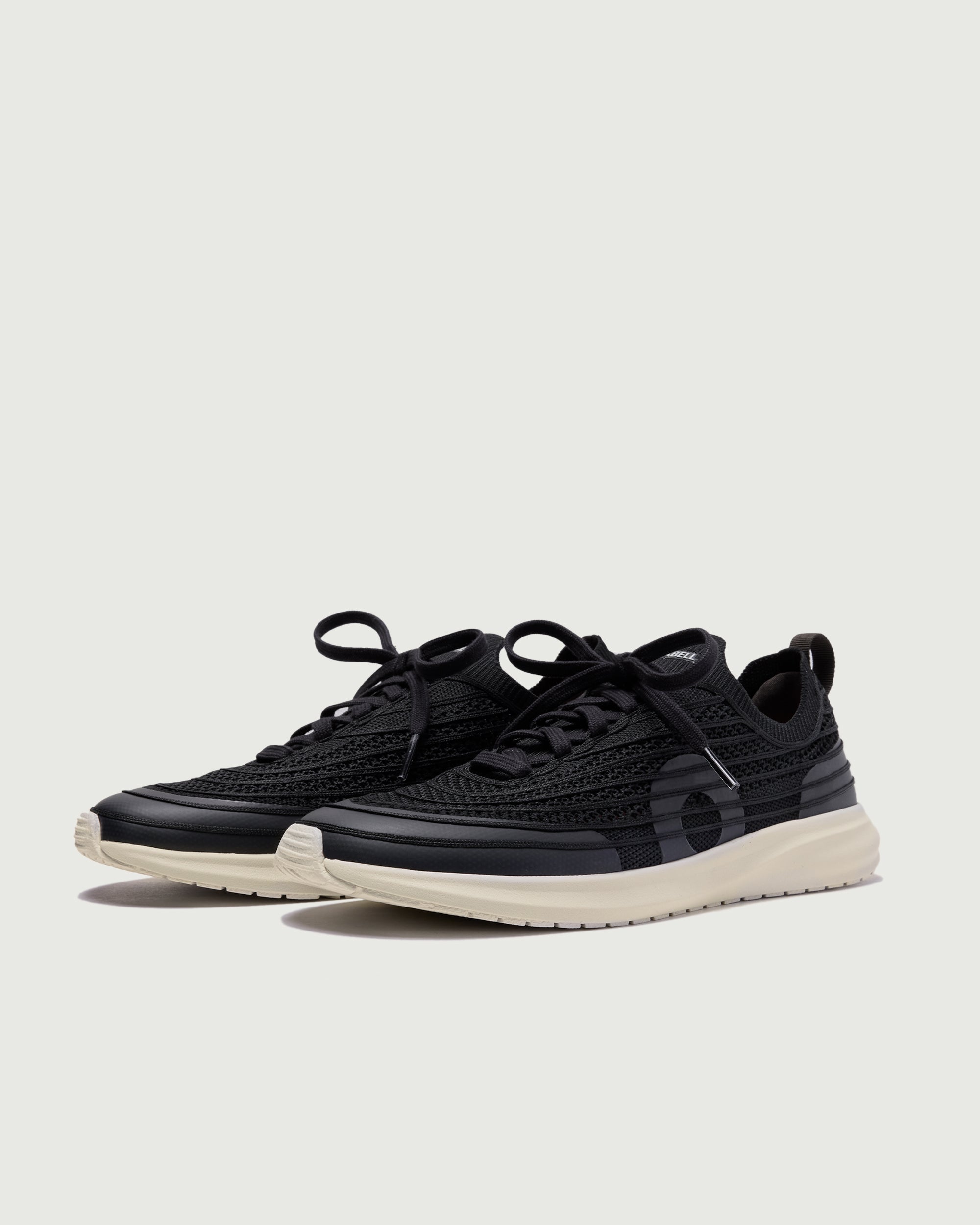 Wide Toe Box Shoes That Support Natural Foot Movement – Oliver Cabell